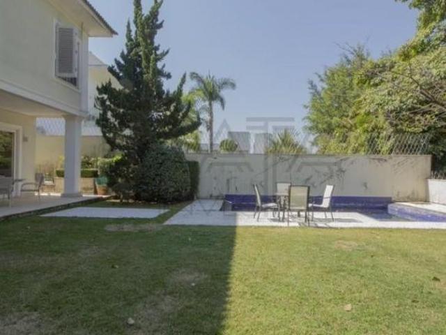Imperdível Casa à Venda em São Paulo Vila Tramontano/Jardim Morumbi: 4 Quartos, 4 Suítes, 6 Salas
