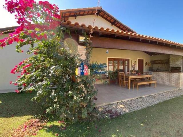 Imperdível: Casa à venda em Santana de Parnaíba SP, Jardim Bandeirantes, 2 quartos, 1 suíte, 2 salas