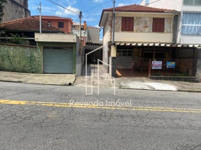 Imperdível casa à venda em Santo André SP, Vila Assunção! 2 quartos, 2 banheiros, 6 vagas de garagem