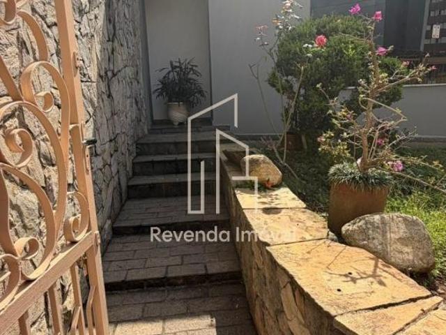 Imperdível Casa à venda em Santo André SP, Vila Curuçá: 3 quartos, 2 suítes, 1 sala, 4 banheiros