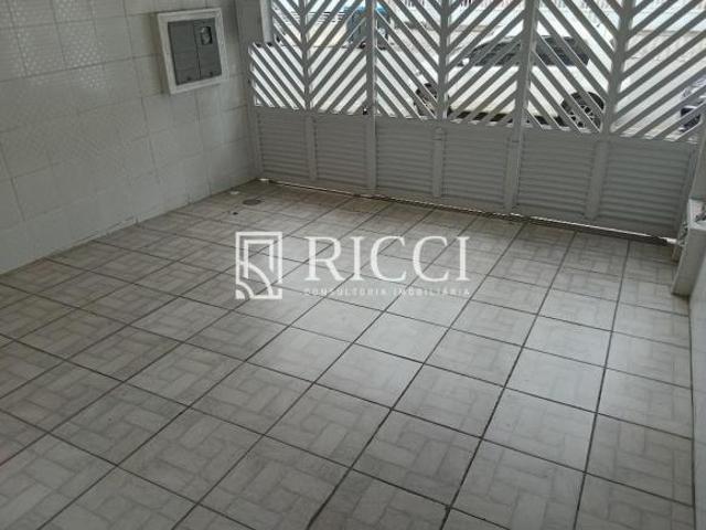 Imperdível! Casa à venda em Santos SP, bairro Campo Grande, 3 quartos, 2 suítes, 2 salas, 2 vagas de