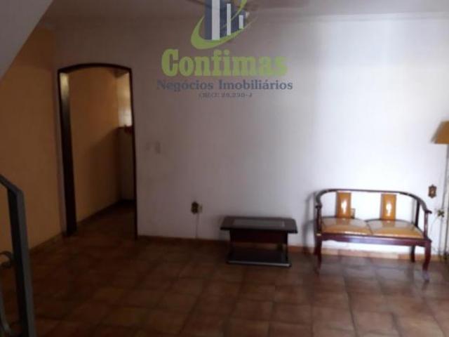 Imperdível! Casa à venda em Sorocaba SP, bairro Maria Antônia Prado, 3 quartos, 1 suíte, 2 salas, 2
