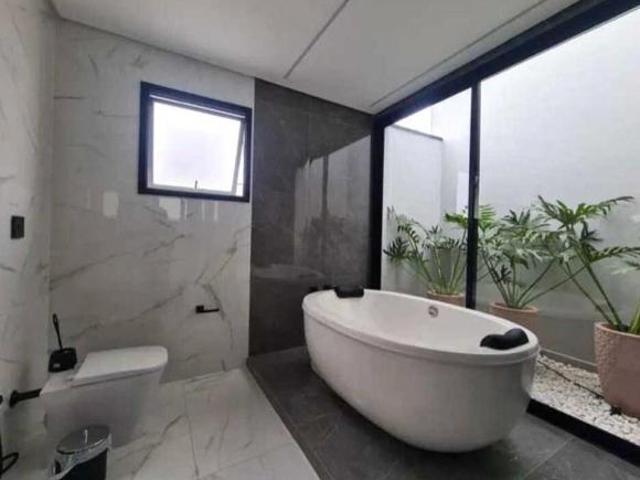 Imperdível! Casa à venda em Sorocaba SP, no bairro Ibiti Royal Park, com 3 quartos, 3 suítes, 1 sala