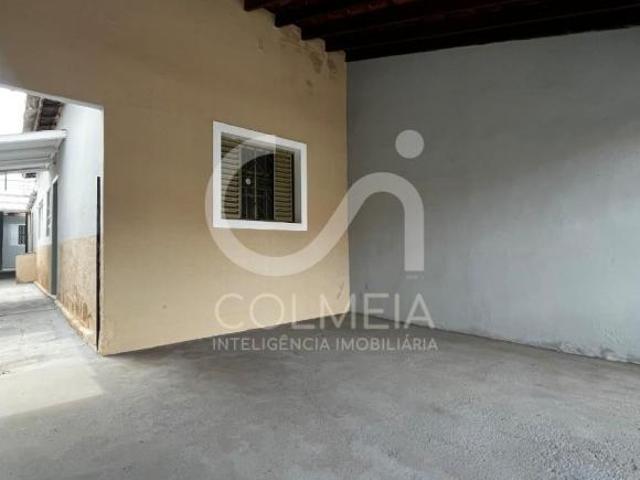 Imperdível Casa à venda na Vila Brizzola, Indaiatuba SP: 2 quartos, 1 suíte, 1 sala, 2 banheiros, 2