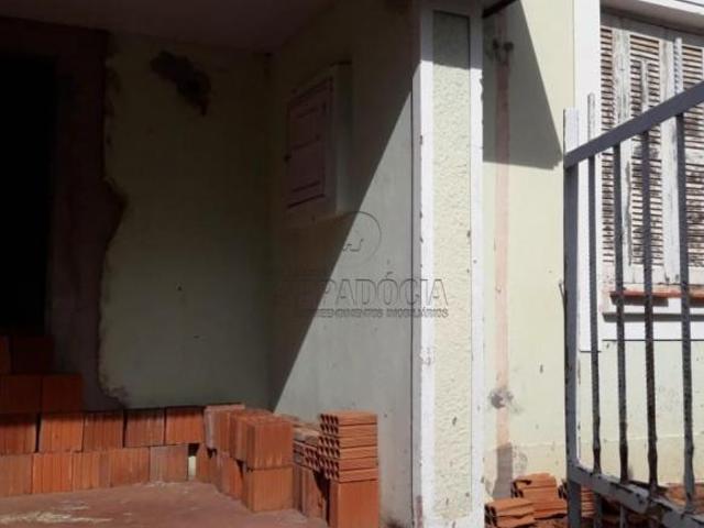 Imperdível! Casa à venda na Vila Santa Cruz, São José do Rio Preto SP, com 2 quartos, 1 sala, 1 banh