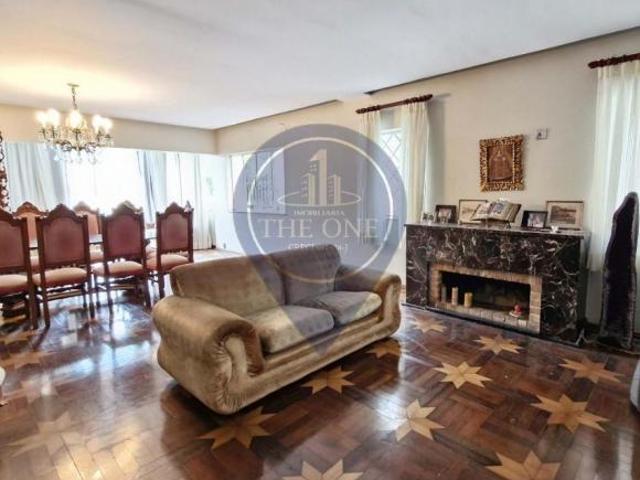 Imperdível casa à venda no Cambuci, São Paulo SP: 6 quartos, 4 suítes, 2 salas, 8 banheiros, 4 vagas