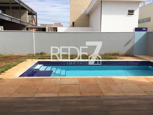 Imperdível: Casa à venda ou locação em Paulínia SP, no bairro Terras do Cancioneiro com 3 suítes, 23