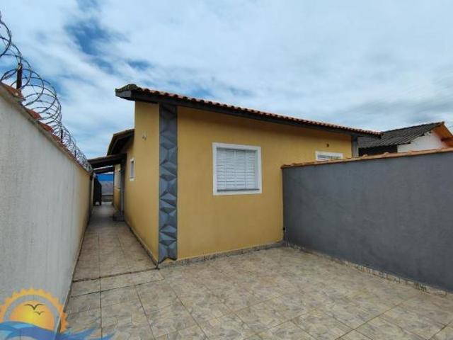 Imperdível! Casa à nova, lado praia venda em Itanhaém SP, Jardim Bobiranga, com 2 quartos sendo 1 su