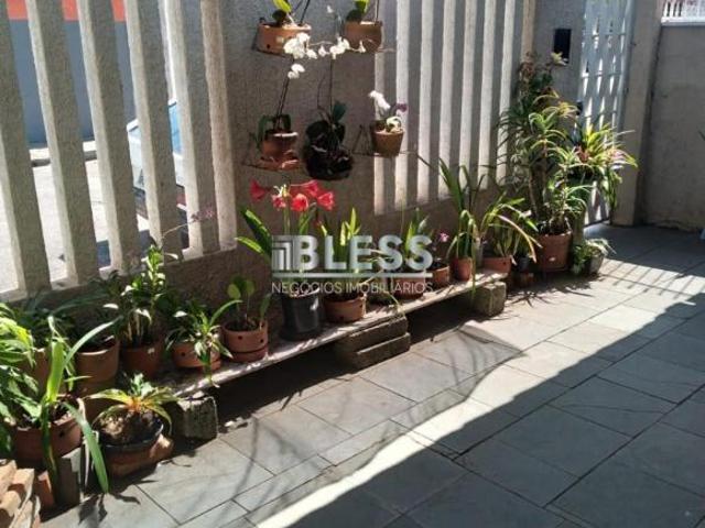 Imperdível Casa de 3 Quartos na Vila de Vito Jundiaí SP 2 Suítes, 2 Salas, 3 Banheiros, 2 Vagas