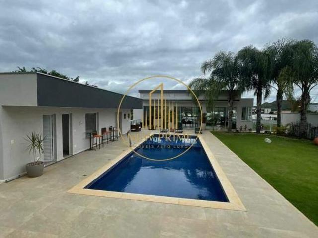 Imperdível casa de alto luxo à venda em Pinheiros!