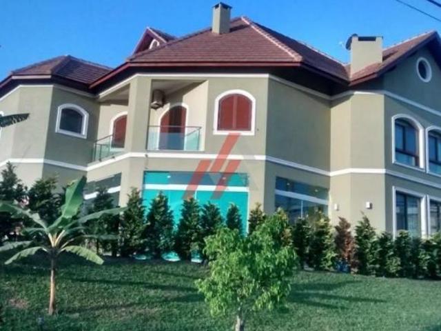 Imperdível! Casa de alto padrão à venda em condomínio fechado em Barueri SP, no Residencial Morada d