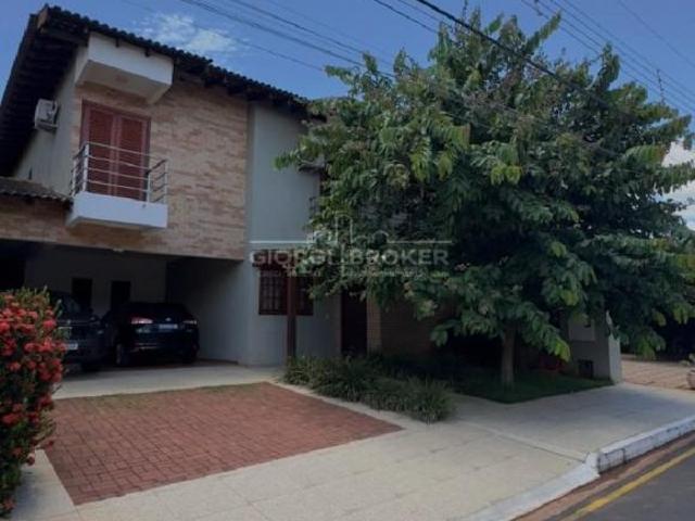 Imperdível: Casa de alto padrão em condomínio com 4 quartos e 3 suítes em São José do Rio Preto SP!