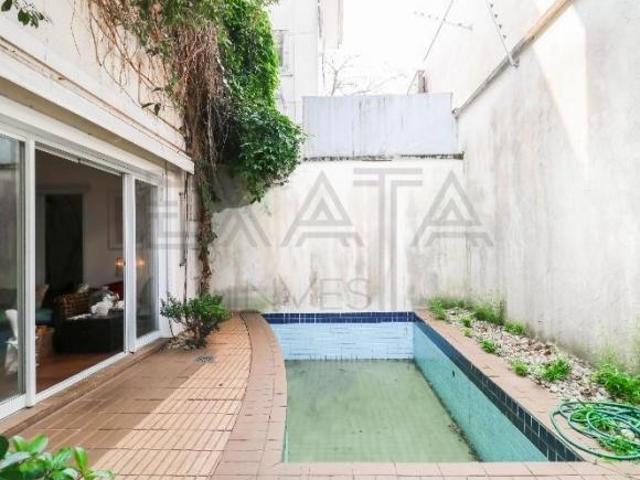 Imperdível: Casa de alto padrão no Morumbi, ao lado do palácio do Governo, com 4 quartos, 4 suítes e