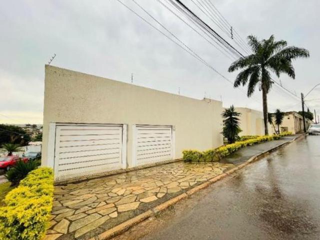 Imperdível: Casa de Luxo à Venda em Brasília DF, Setor Habitacional Samambaia Vicente Pires 4 Qu
