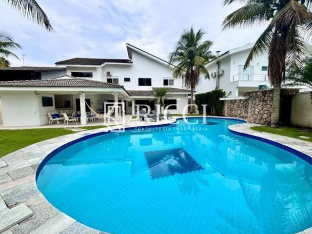 Imperdível Casa de luxo à Venda em Guarujá SP Jardim Acapulco 5 Quartos, 5 Suítes, 7 Salas 1.000m