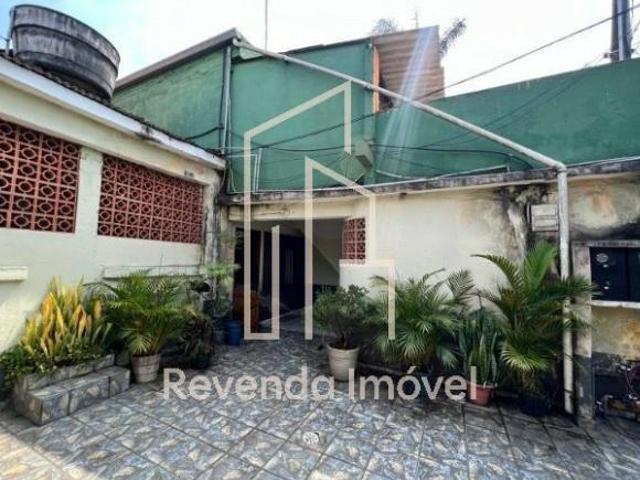 Imperdível: Casa de Luxo com 5 Quartos, 5 Banheiros e 3 Vagas na Vila Paranaguá