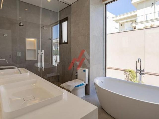 Imperdível: Casa de luxo em condomínio no Alphaville, Santana de Parnaíba SP, com 4 quartos, 4 suíte
