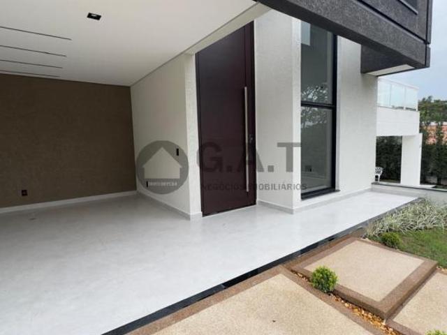 Imperdível: Casa de luxo em condomínio Villagio Di Capri, Votorantim SP 3 quartos, 3 suítes, 4 ban