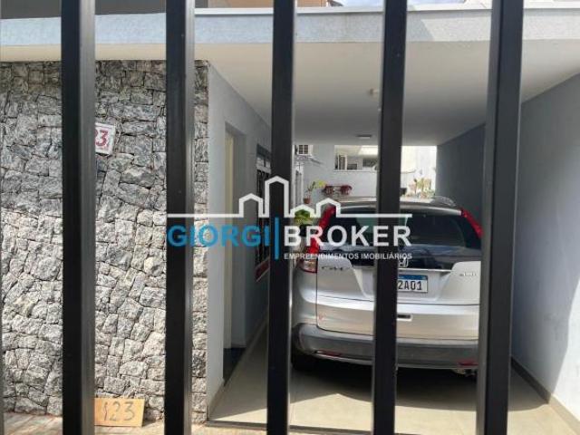 Imperdível Casa de Luxo na Vila Fioreze: 4 Quartos, 4 Suítes, Sala, Banheiros e Vagas de Garagem! Ap