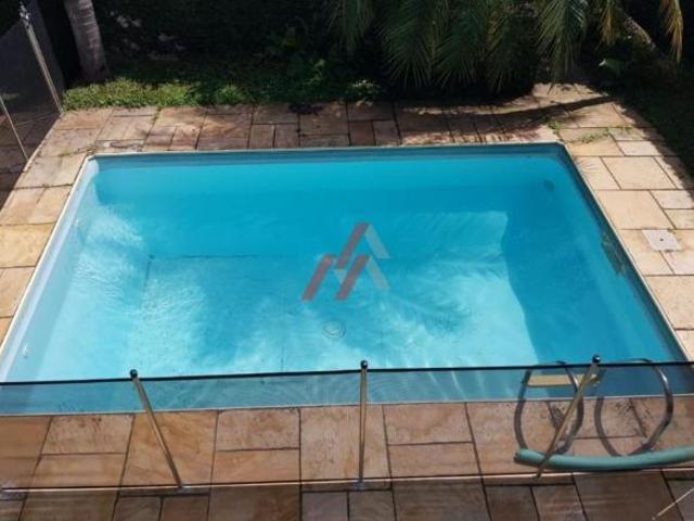 Imperdível Casa em Condomínio à Venda em Alphaville, Santana de Parnaíba SP: 3 Quartos, 2 Suítes, 2
