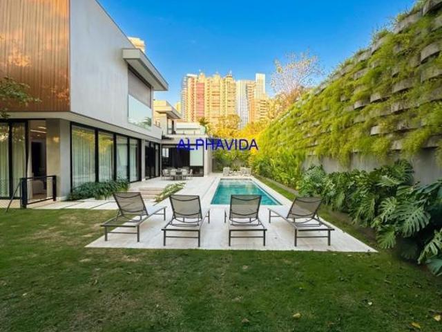Imperdível: Casa em Condomínio à venda em Barueri SP, Residencial Alphaville 2 1.012,43 m² de área