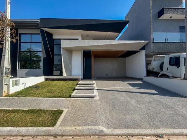 Imperdível casa em condomínio à venda em Hortolândia SP, bairro Parque Olívio Franceschini! 3 quarto