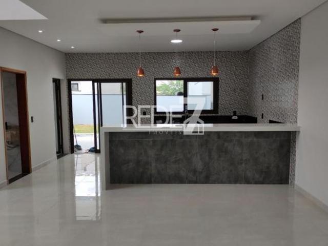 Imperdível Casa em Condomínio à Venda em Hortolândia SP, Parque Olívio Franceschini 3 Quartos, 1 Suí