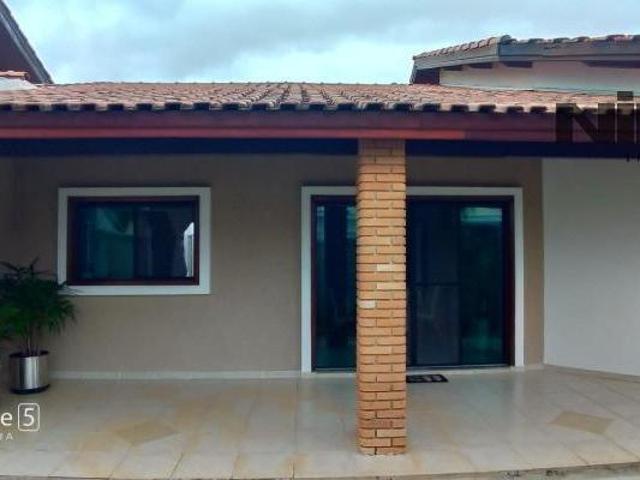 Imperdível: Casa em Condomínio à Venda em Sorocaba SP, Jardim Ibiti do Paço. 3 quartos, 1 suíte, 2 s