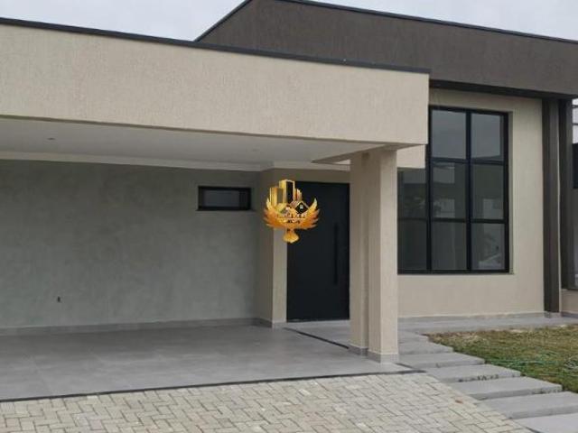 Imperdível casa em condomínio à venda em Tremembé SP, 3 quartos, 1 suíte, 4 vagas de garagem, 160m²