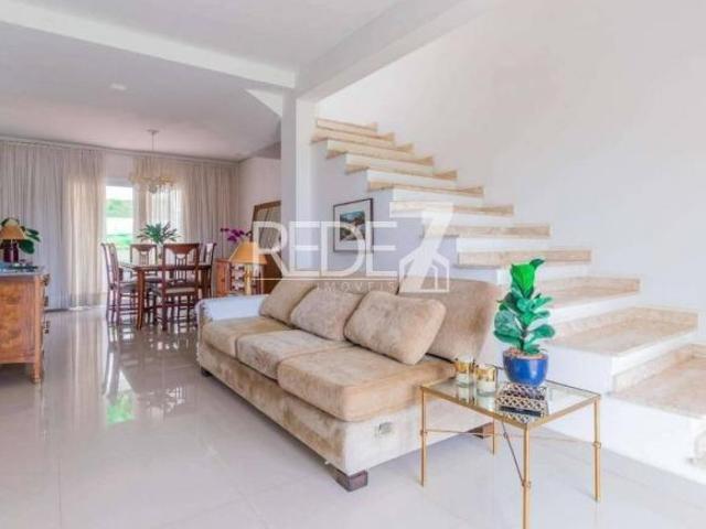 Imperdível: Casa em Condomínio à Venda em Valinhos SP, Bairro Terras do Oriente. 3 Quartos, 1 Suíte