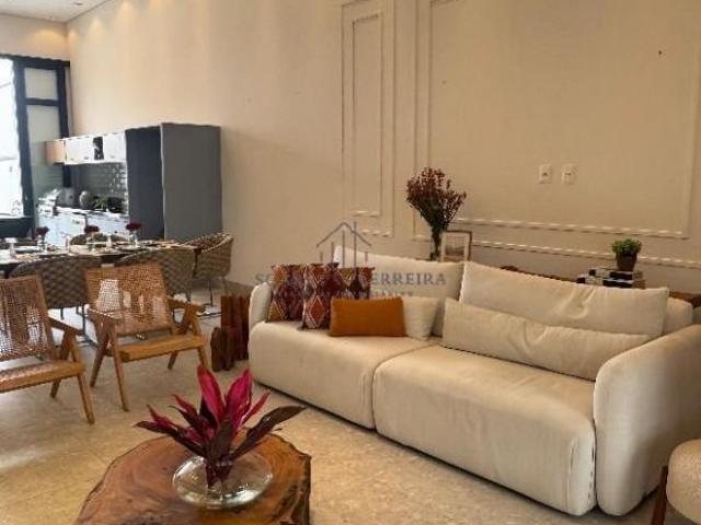 Imperdível! Casa em condomínio com 3 quartos e 2 suítes no Jardim Residencial Dona Lucilla em Indaia