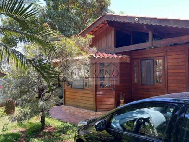 Imperdível: Casa em condomínio de luxo com 6 quartos e 3 suítes em São Joaquim, Vinhedo SP 256m²