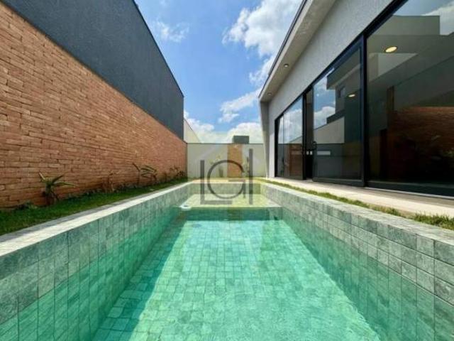 Imperdível Casa em Condomínio de Luxo em Alphaville Itu SP com 3 Quartos, 3 Suítes e 210m² de Área P