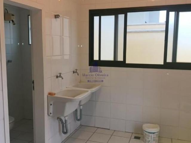 Imperdível casa em condomínio na Vila Costa, Taubaté SP: 4 quartos, 2 suítes, 3 salas, 4 banheiros