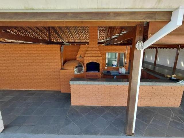 Imperdível casa em condomínio no Parque Paduan em Taubaté SP, 03 quartos, 01 suíte, 01 sala, 02 banh