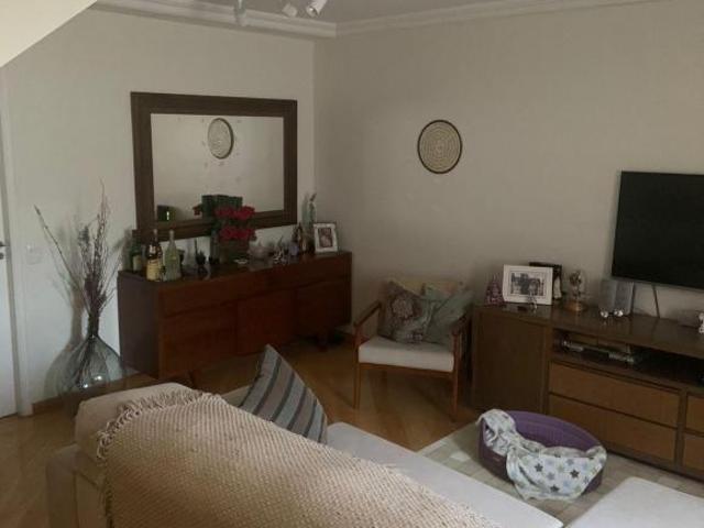 Imperdível casa em condomínio para venda com 3 quartos, sendo 1 suíte, 206m² mutida#L7G1G