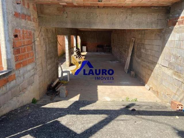 Imperdível Casa em faze de acabamento à Venda em Vinhedo SP, Parque Santa Rosa: 3 Quartos, 1 Suíte