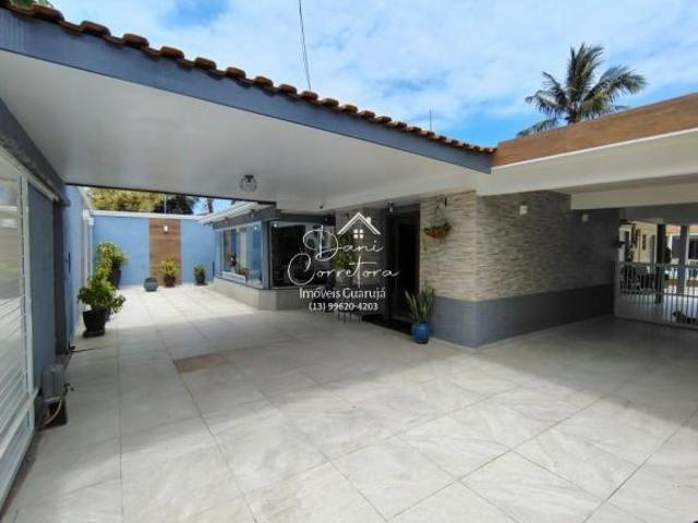 Imperdível: Casa no Guaiúba! Bem próxima ao Tombo com 3 quartos, 2 suítes, 2 salas, 6 vagas e edícul