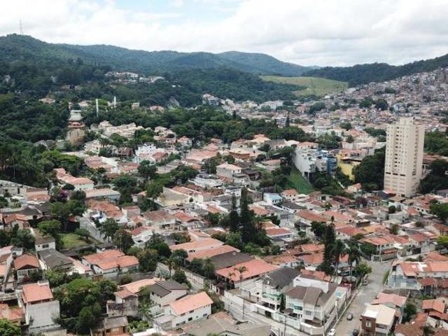 Imperdível casa para venda em Tremembé com 4 quartos, sendo 3 suítes, 554m² claudio donizeti da si