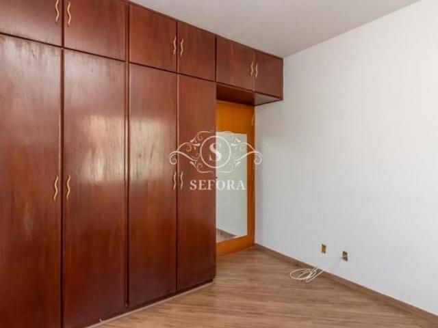 Versátil casa para venda em Vila Mariana com 3 quartos, sendo 1 suíte, 191m²