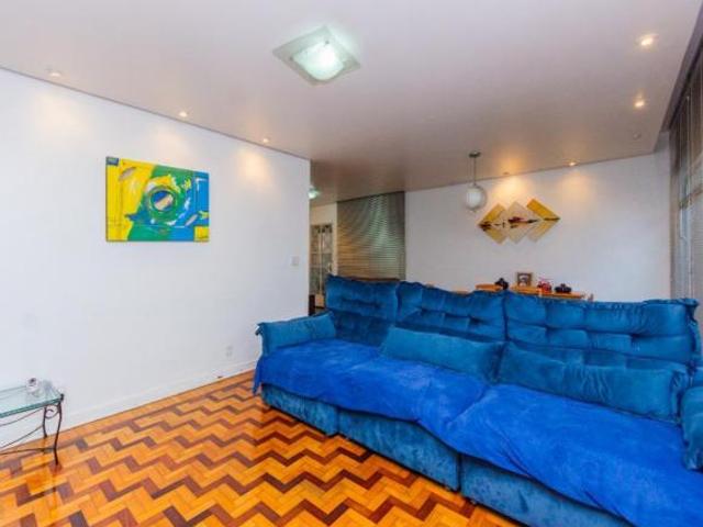 Imperdível casa para venda em Vila Moinho Velho com 5 quartos, sendo 1 suíte, 300m² remaxclassique