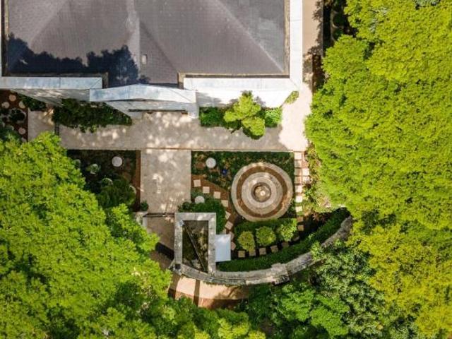 Imperdível casa para venda em Alto de Pinheiros com 5 quartos, sendo 5 suítes, 584m²