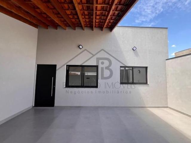 Imperdível: Casa para venda em Indaiatuba SP, Jardim Bom Sucesso 3 quartos, 1 suíte, 2 salas, 2 vaga