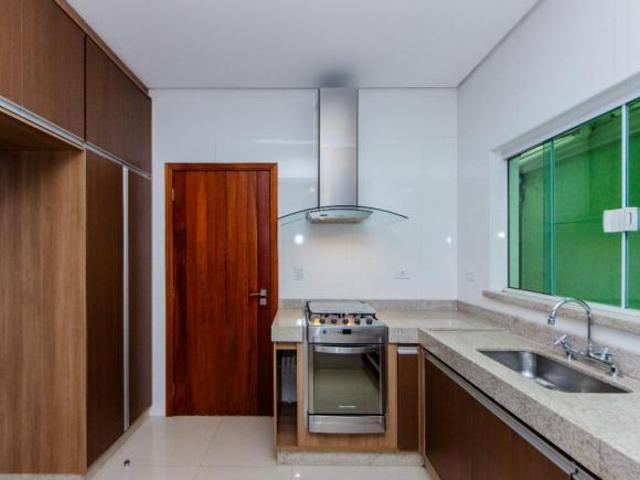 Aconchegante casa para venda em Jardim Cidade Pirituba com 3 quartos, sendo 1 suíte, 147m² leilari