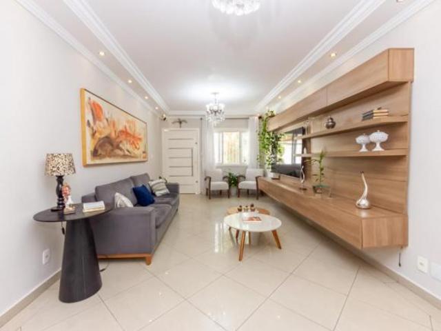 Deslumbrante casa para venda em Jardim Dom Bosco com 3 quartos, sendo 3 suítes, 133m²