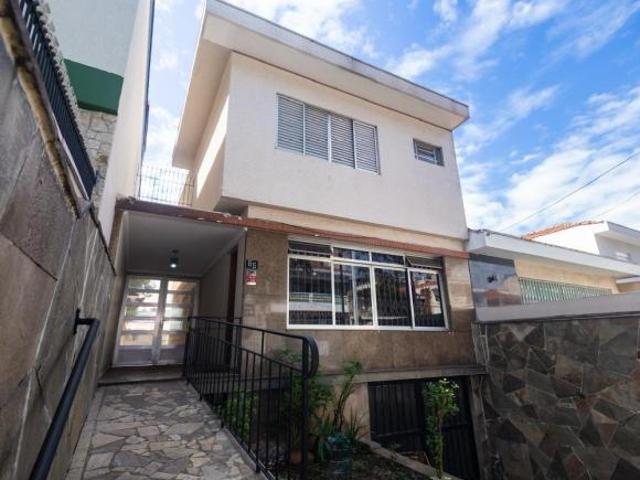 Versátil casa para venda em Jardim da Glória com 6 quartos, sendo 2 suítes, 210m²
