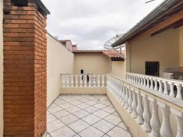 Imperdível casa para venda em Jardim das Rosas Zona Norte com 2 quartos, sendo 1 suíte, 240m² fa