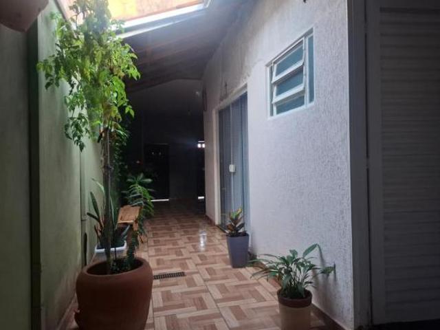 Deslumbrante casa para venda em Jardim José Figueira com 3 quartos, 143m²