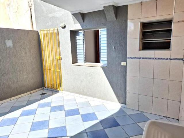 Imperdível casa para venda em Jardim São Paulo Zona Norte com 2 quartos, sendo 1 suíte, 122m² mar