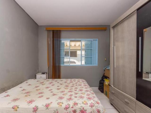 Imperdível casa para venda em Rudge Ramos com 3 quartos, sendo 1 suíte, 129m²